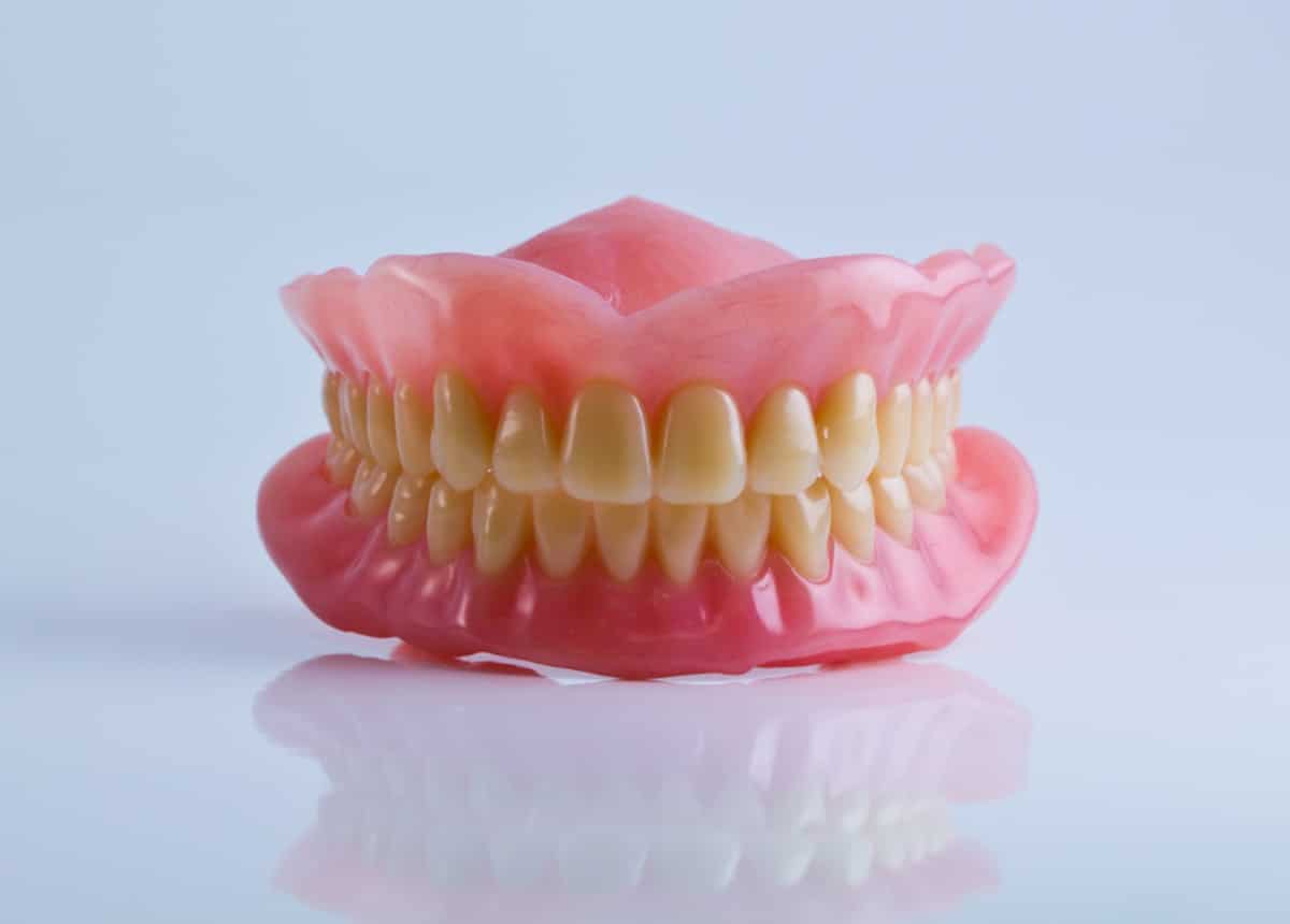 Proteze dentare mobile moderne la cele mai bune preturi